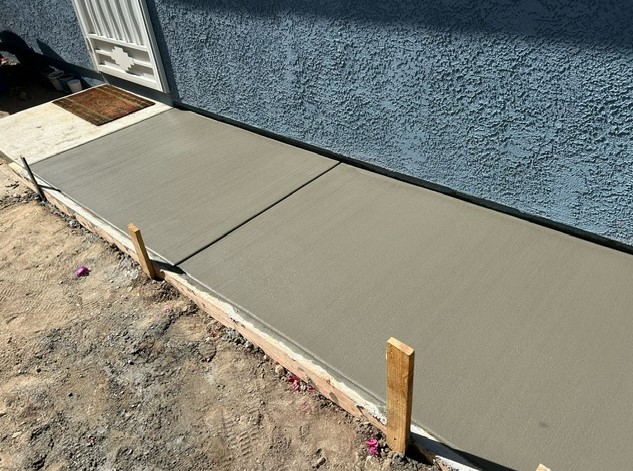 CRISTALLUM Clear Concrete Curing Compound | ASTM C309, VOC Canada - W ...